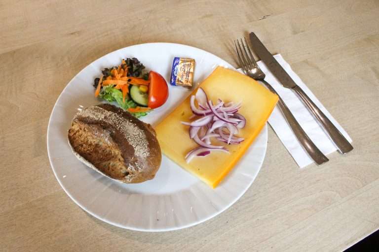 Halve Hahn | Das Kultgericht im kölschen Brauhaus